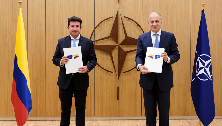 Våra nya vänner i Nato – knarkdemokraturen Colombia | Svensk-Kubanska ...